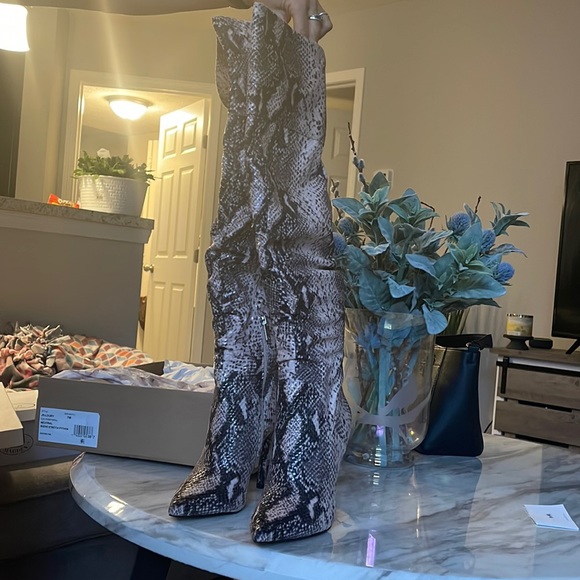 Jessica Simpson | Shoes | Jessica Simpson Nuevo Stretch Python Boot ...